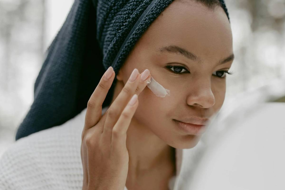 Best Self Tanner: Natural-Looking Glow Without Streaks or Orange Tones